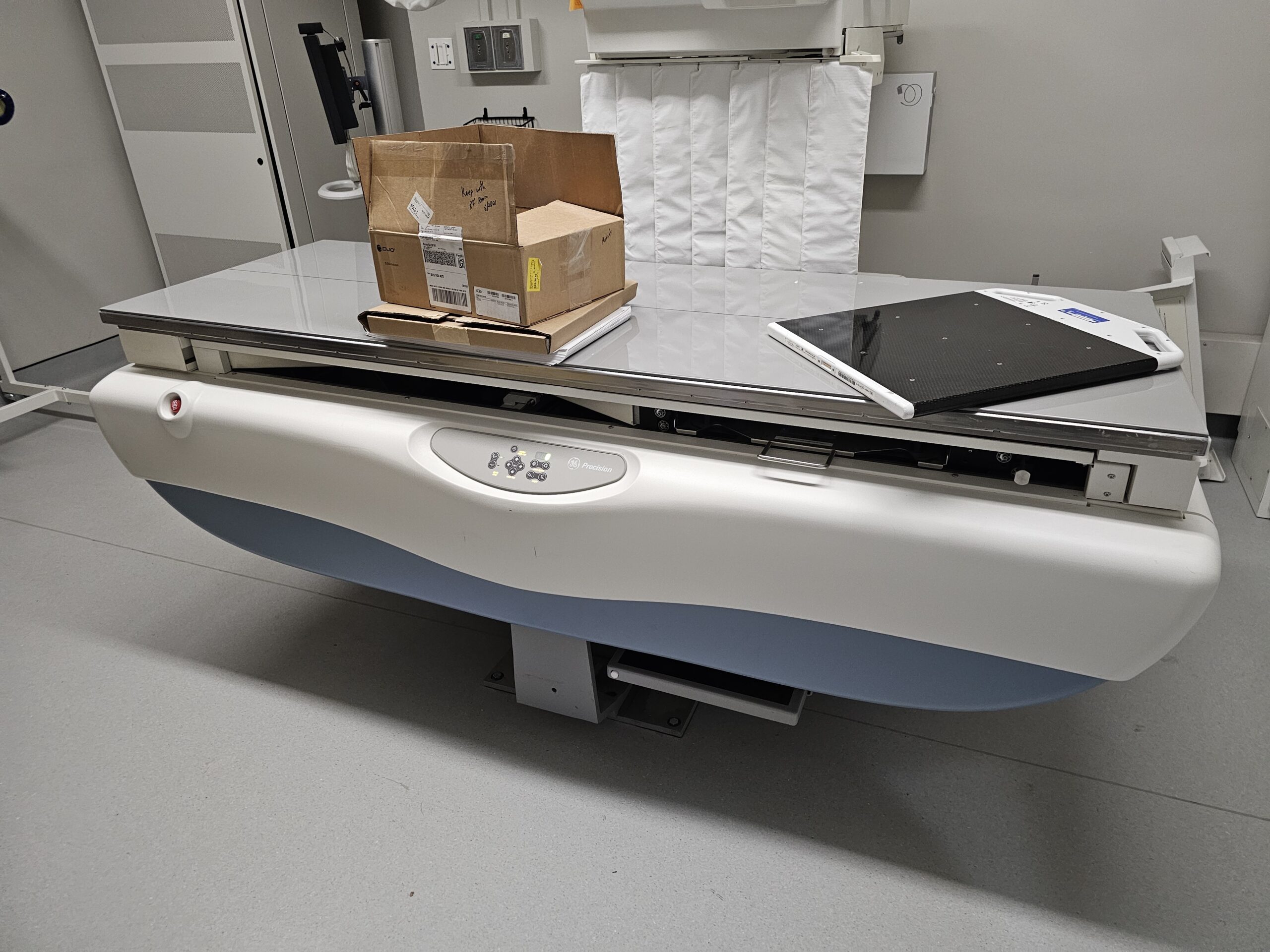 GE Precision 500D R & F System – ECG