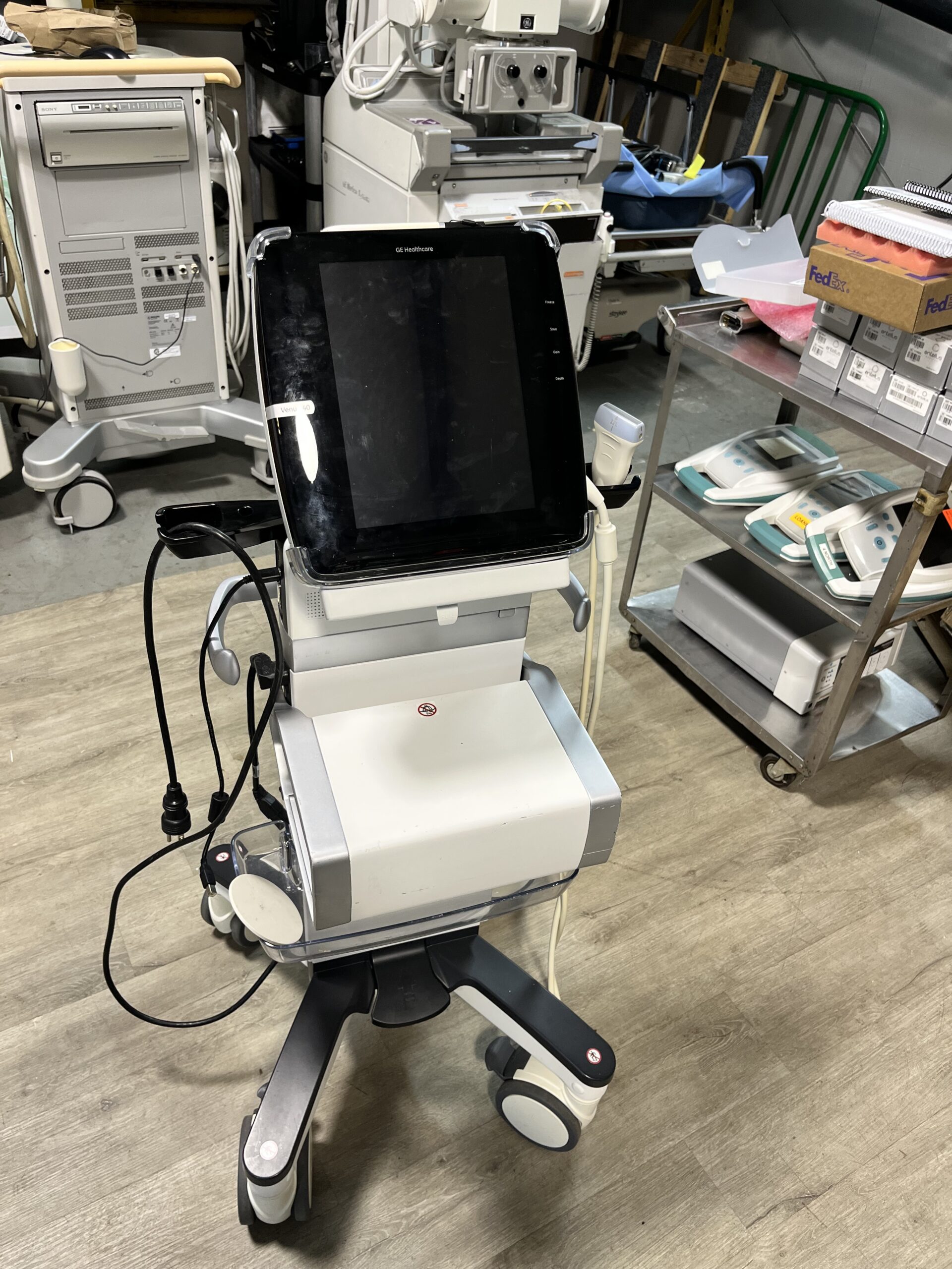 2015 GE Venue 40 with 12L-SC linear probe – ECG